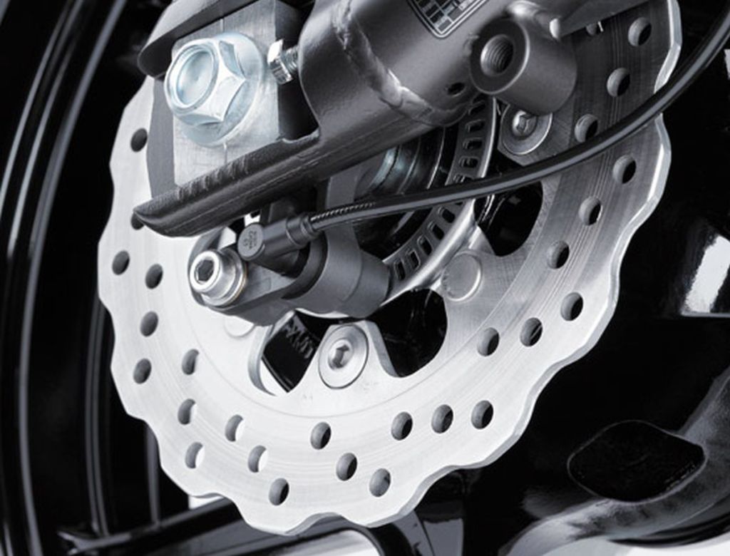 Modern Motorcycle Systems and Sensors – Chance Moto