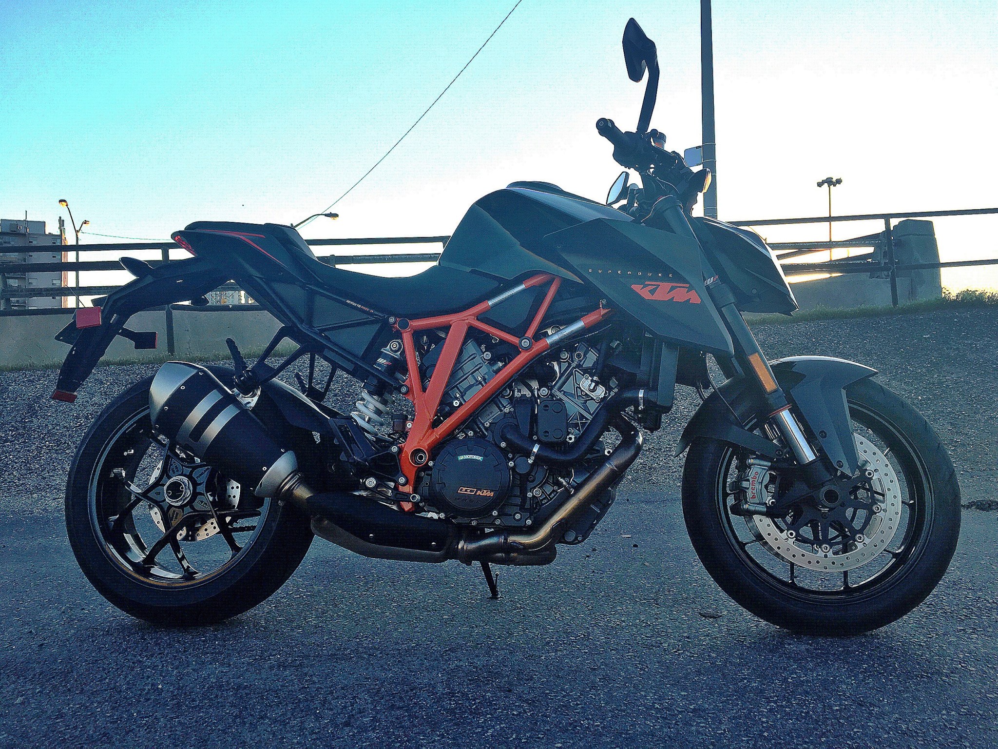The Evolution of KTM’s 1290 Super Duke R (Gen 1 vs Gen 2 vs Gen 3 ...
